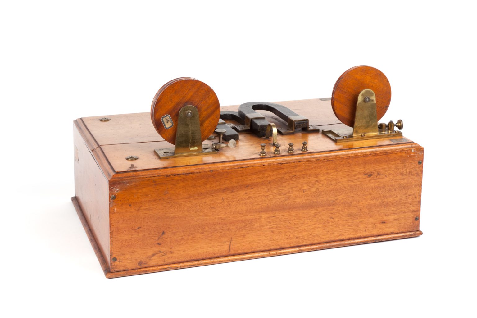 AI: ⚡📜 Morse (Telegraph), 📞🗣️ Bell (Telephone), and 📡🌊 Marconi (Radio ...